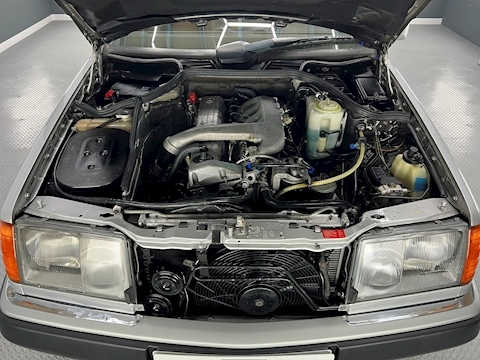 Used 1992 Mercedes-Benz 300D Turbo W124 For Sale in Gloucs (U24) | Cult ...