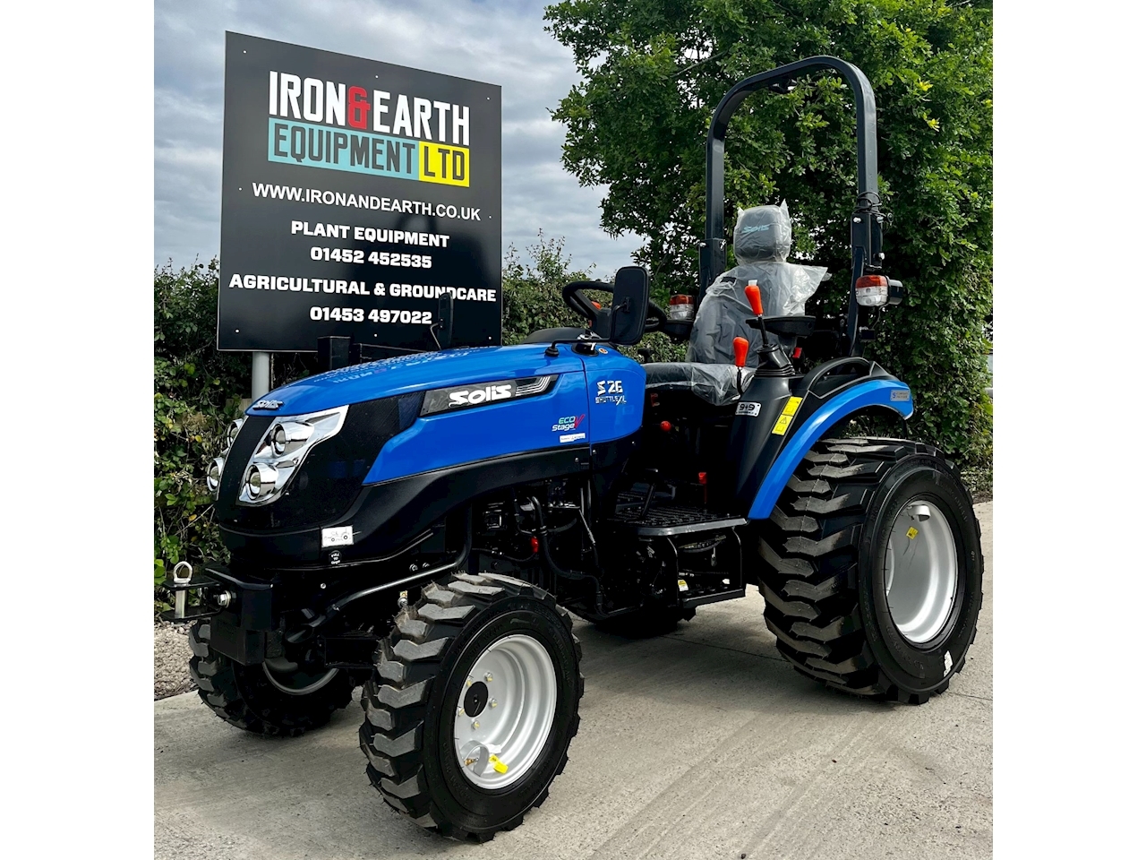 New Solis S26 Shuttle XL NEW For Sale (N4) | Iron & Earth Equipment Ltd