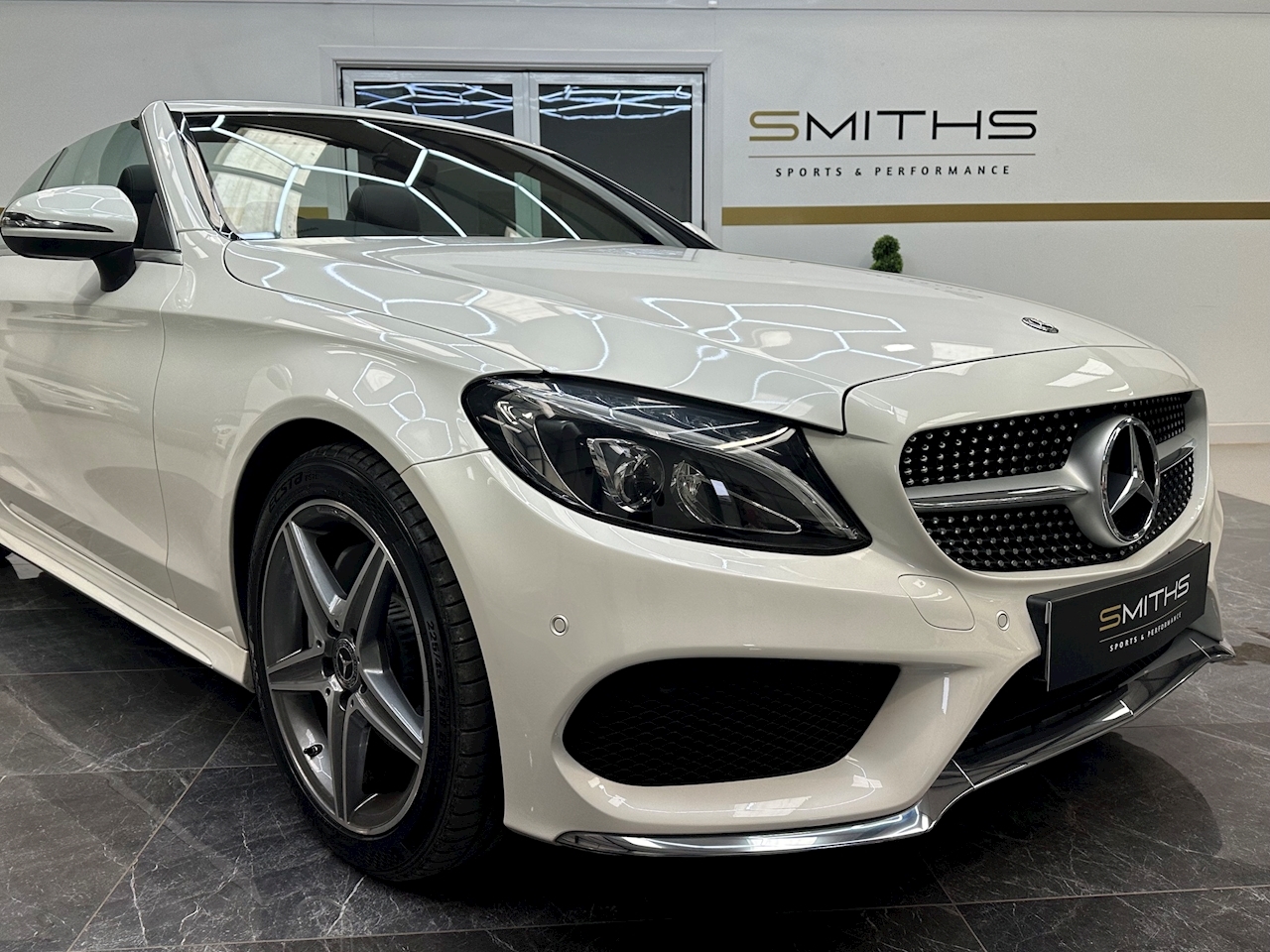 Used 2017 Mercedes-Benz C Class C200 AMG Line For Sale (U100) | Smiths ...