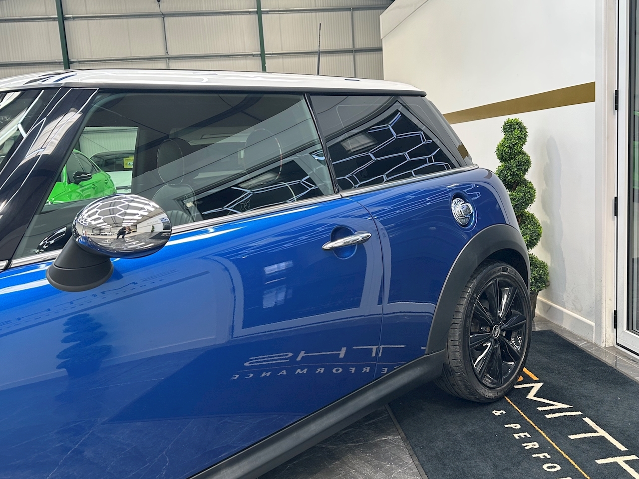 Used 2012 MINI Hatch Cooper D London 2012 For Sale (U106) | Smiths ...