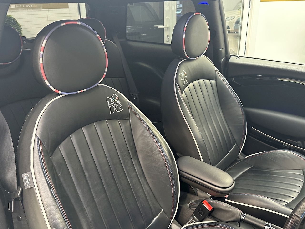 Used 2012 MINI Hatch Cooper D London 2012 For Sale (U106) | Smiths ...