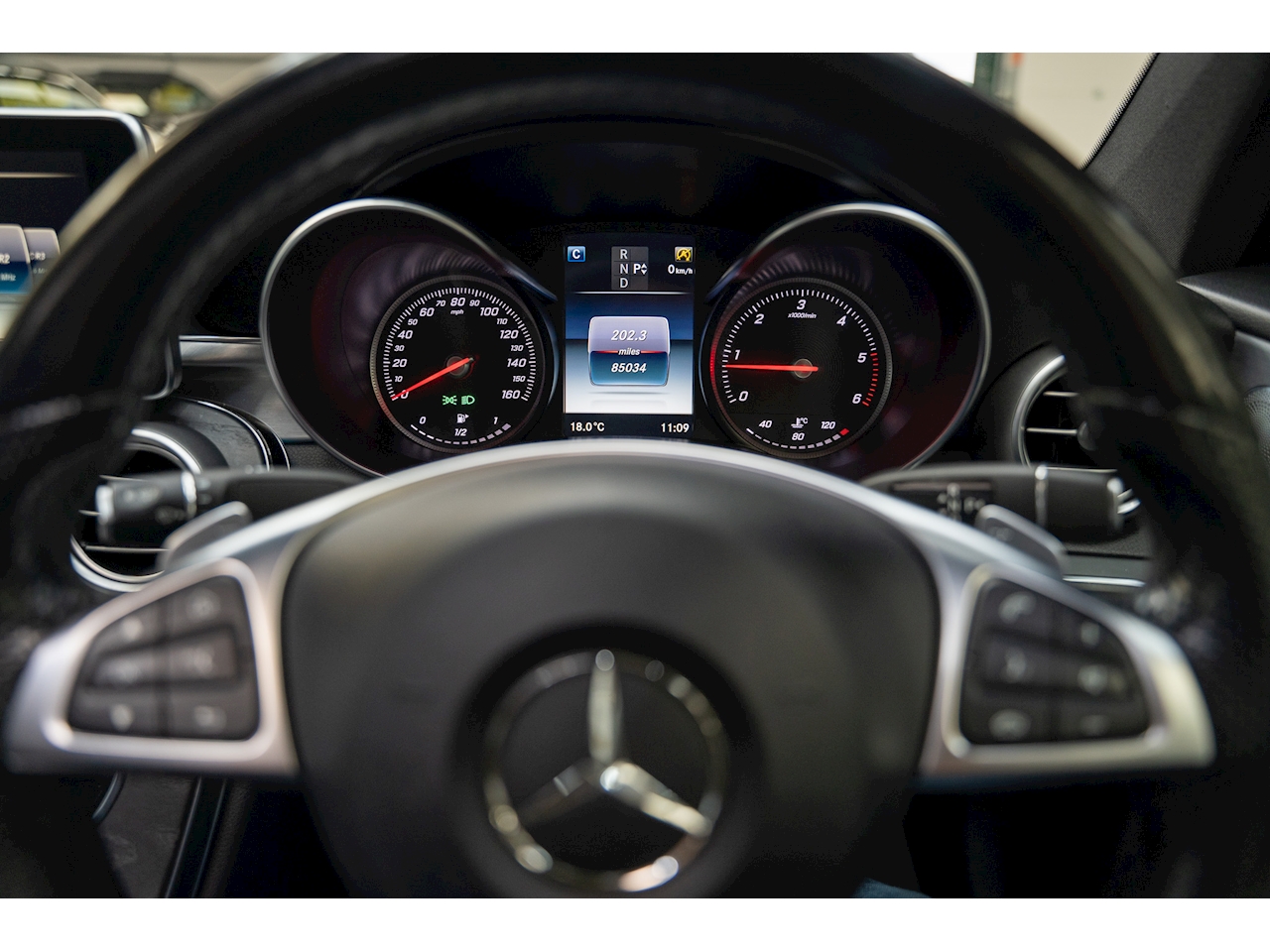 Used 2016 Mercedes-Benz C Class C250d AMG Line For Sale (U275) | Smiths ...