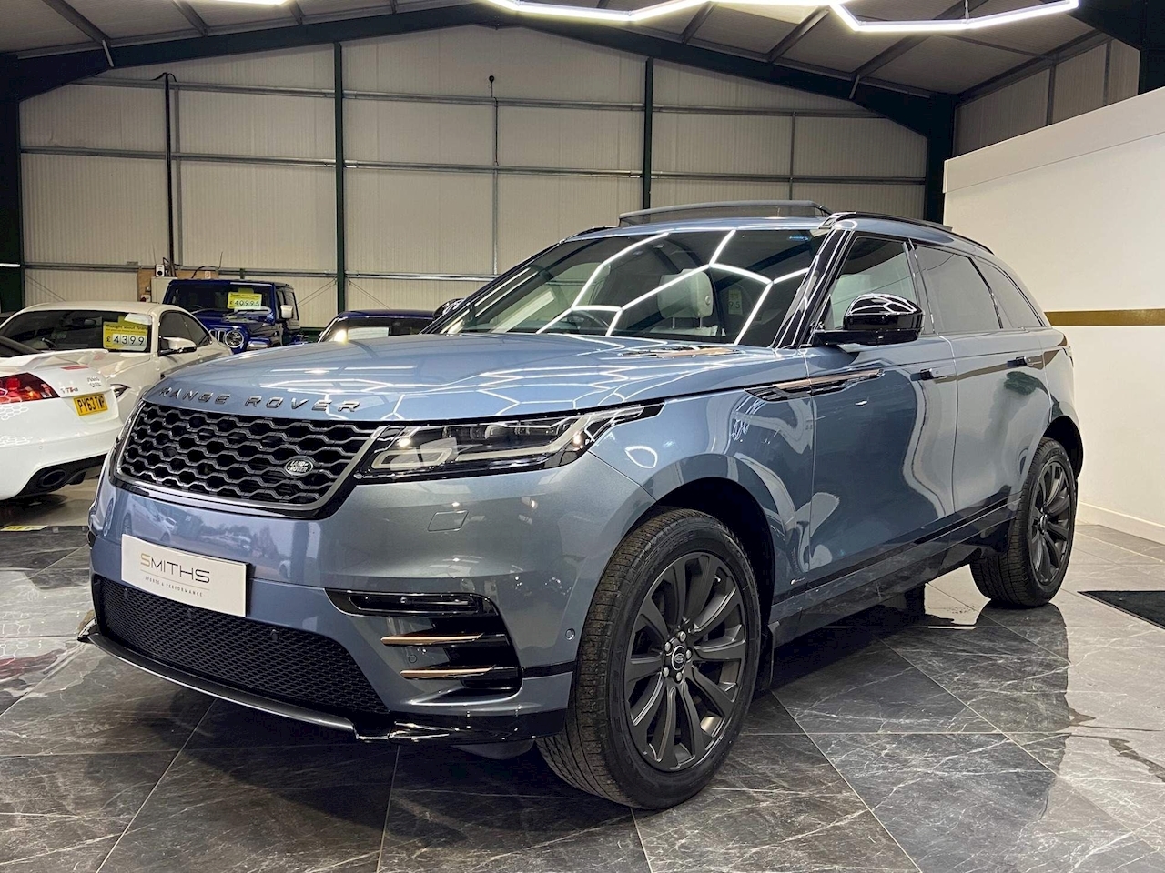 Used 2017 Land Rover Range Rover Velar 2.0 D240 R-Dynamic SE Auto 4WD ...