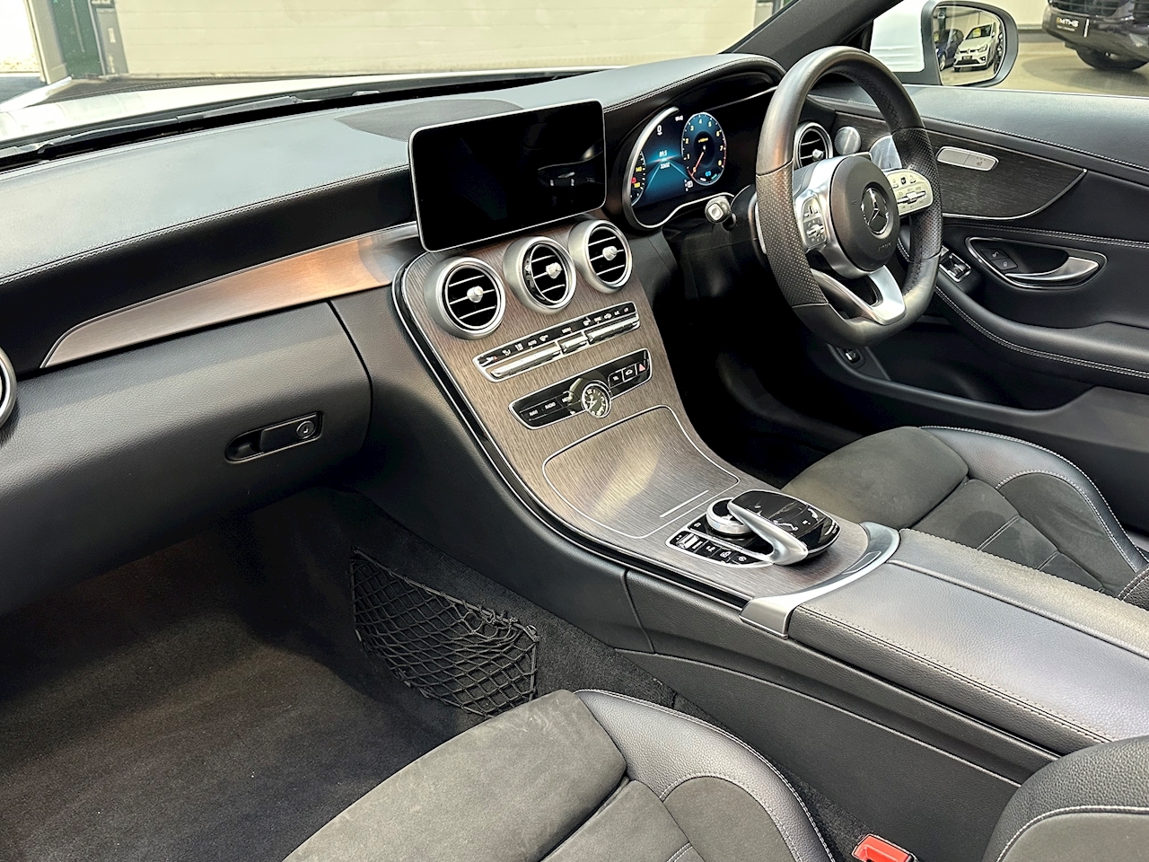 Used 2018 Mercedes-Benz C Class C200 MHEV AMG Line For Sale in ...