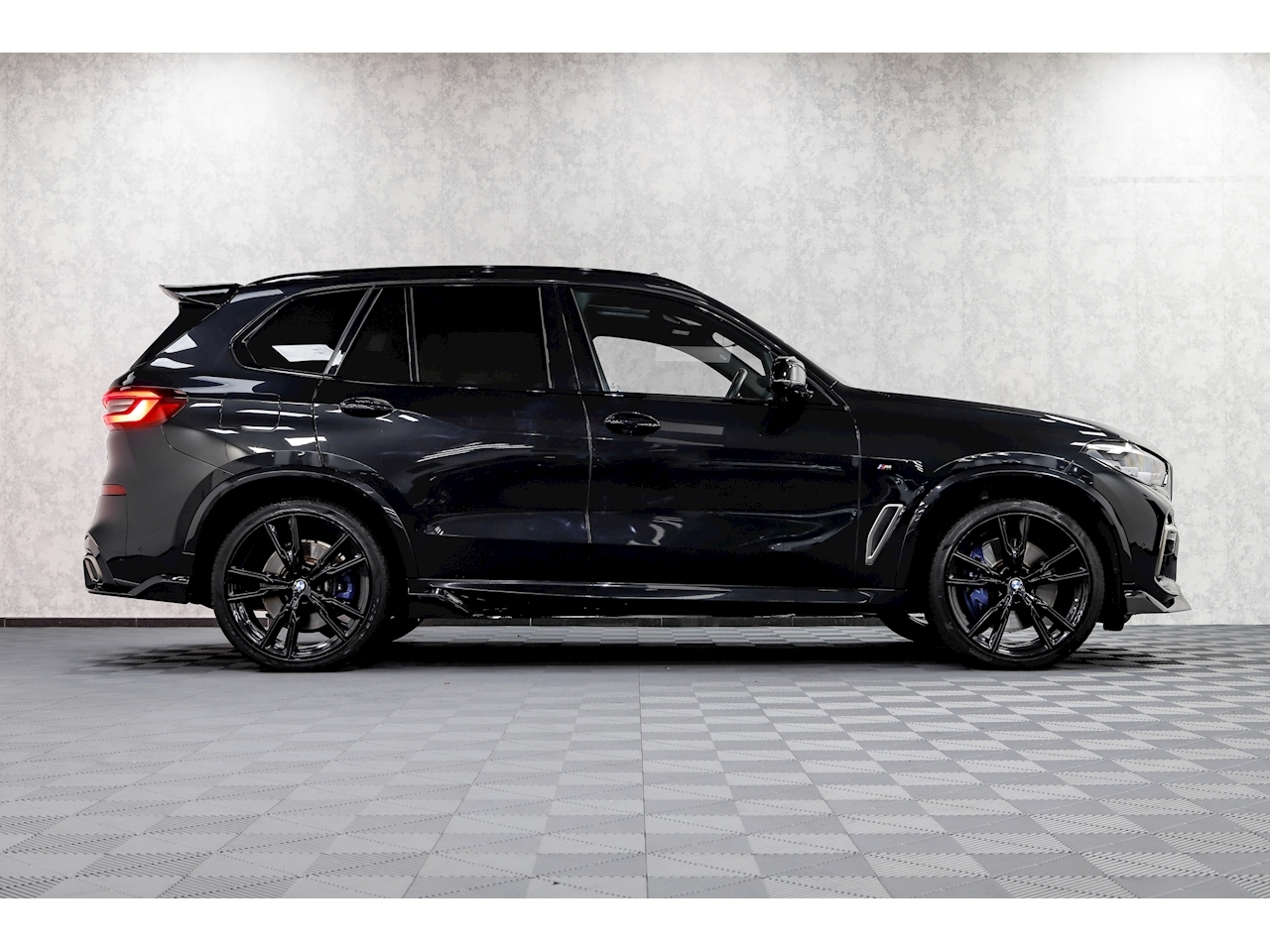 Used 2019 BMW X5 M50d For Sale in West Yorkshire (U110) | Riviera Automotive