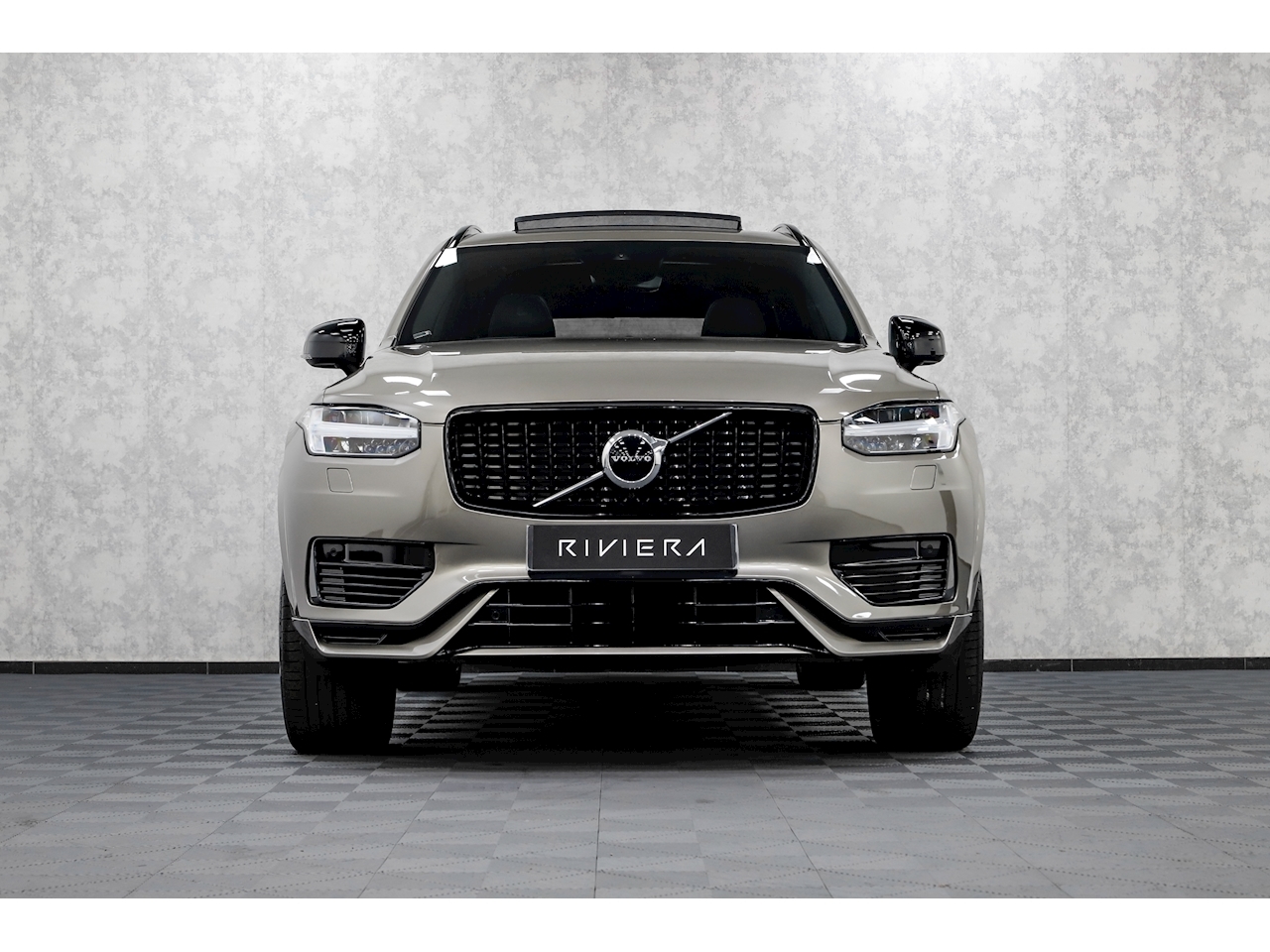 Used 2022 Volvo XC90 h T8 R-Design Pro For Sale in West Yorkshire (U133 ...
