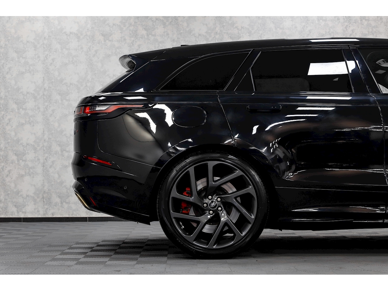 Used 2020 Land Rover Range Rover Velar P550 SVAutobiography Dynamic ...