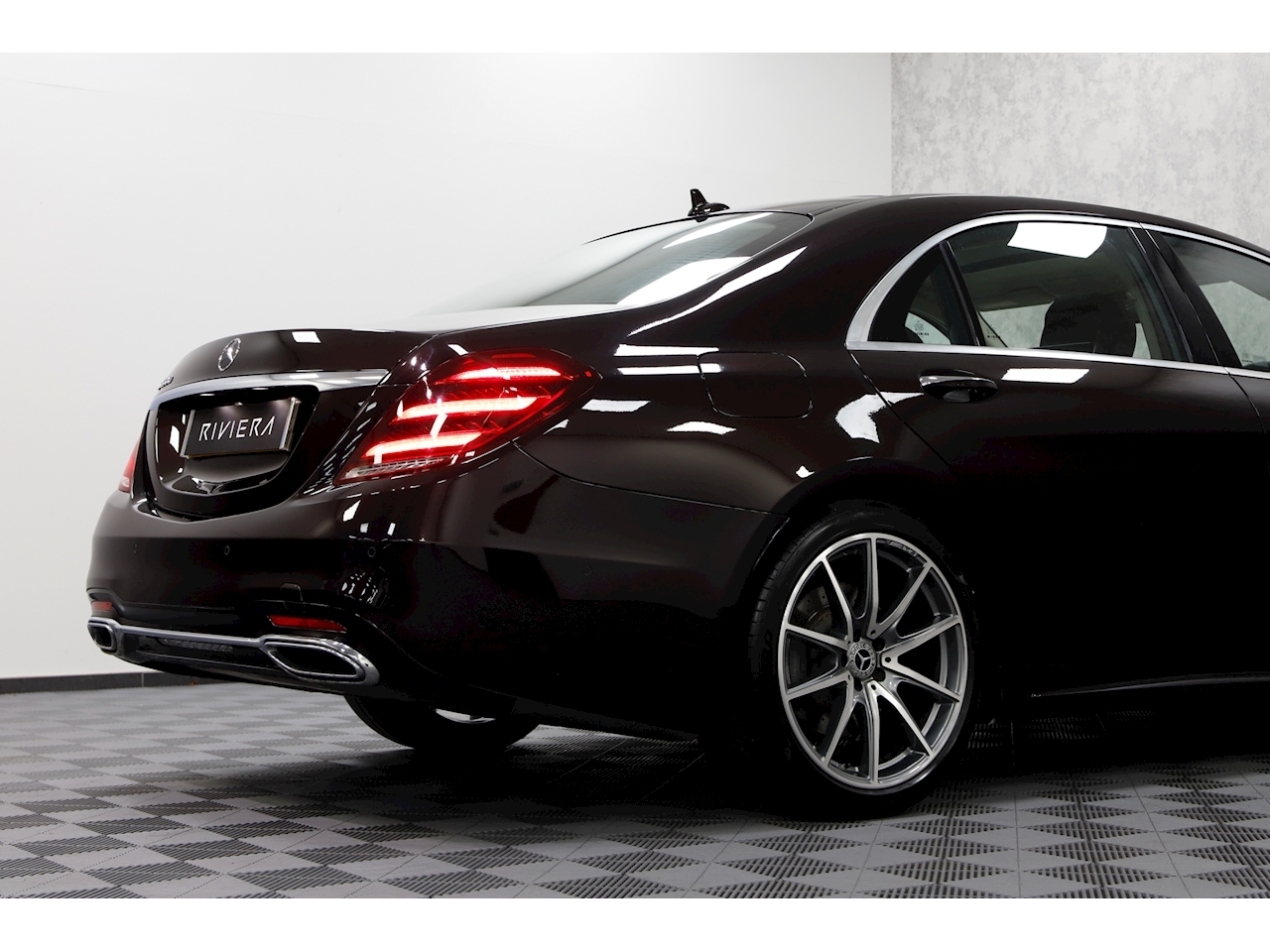 Used 2019 Mercedes-Benz S Class S400L d AMG Line For Sale in West Yorkshire (U161) | Riviera ...