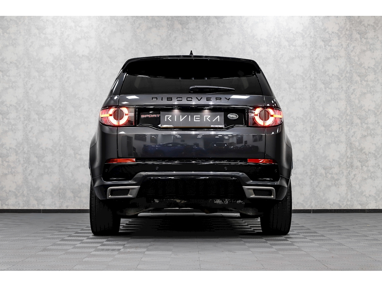 Used 2018 Land Rover Discovery Sport Si4 HSE Dynamic Lux For Sale in ...