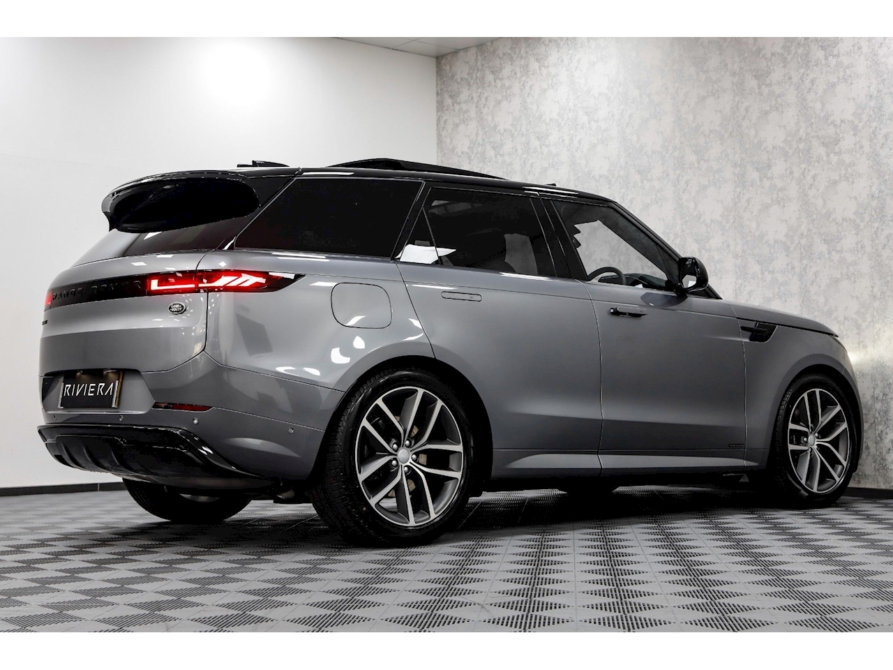 Used 2023 Land Rover Range Rover Sport D300 MHEV Autobiography For Sale ...