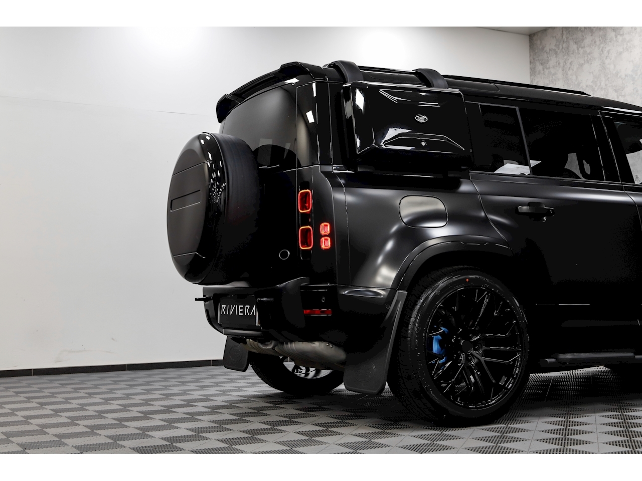 Used 2022 Land Rover Defender 110 D250 MHEV XS Edition For Sale in West ...