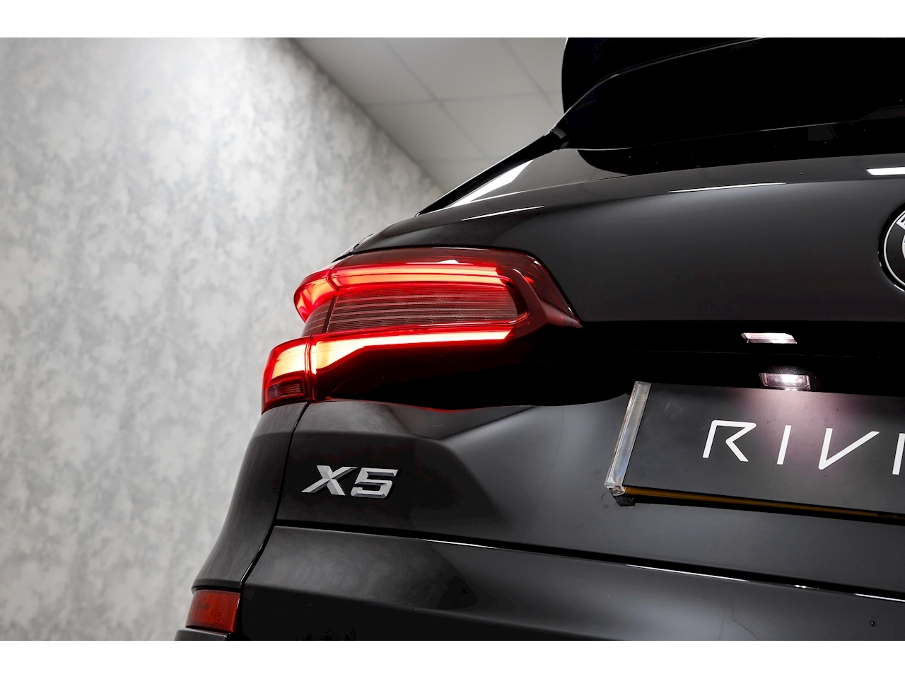 Used 2022 BMW X5 30d MHT M Sport For Sale in West Yorkshire (U231) | Riviera Automotive