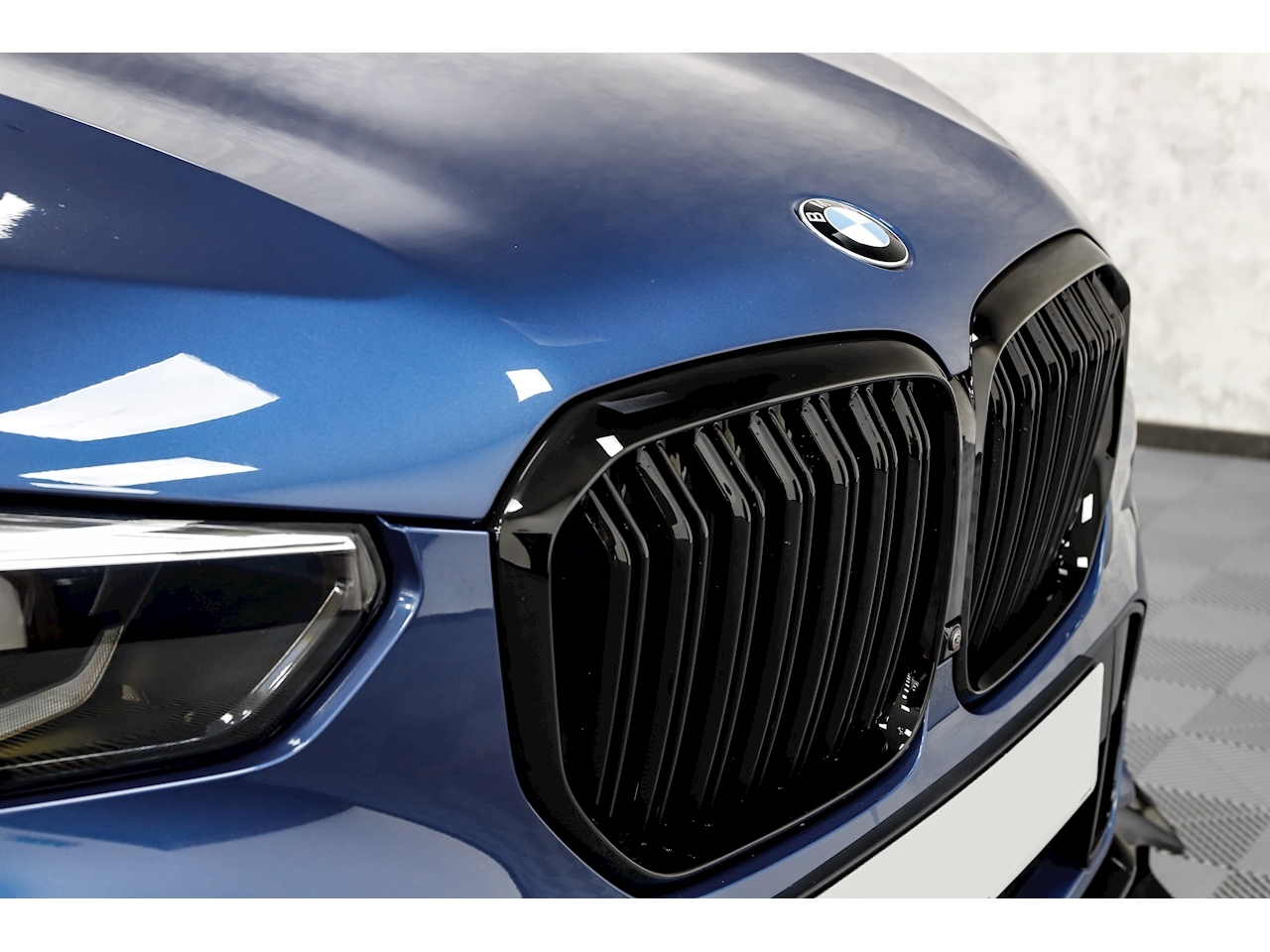 Used 2020 BMW X5 40i M Sport For Sale in West Yorkshire (U271 ...