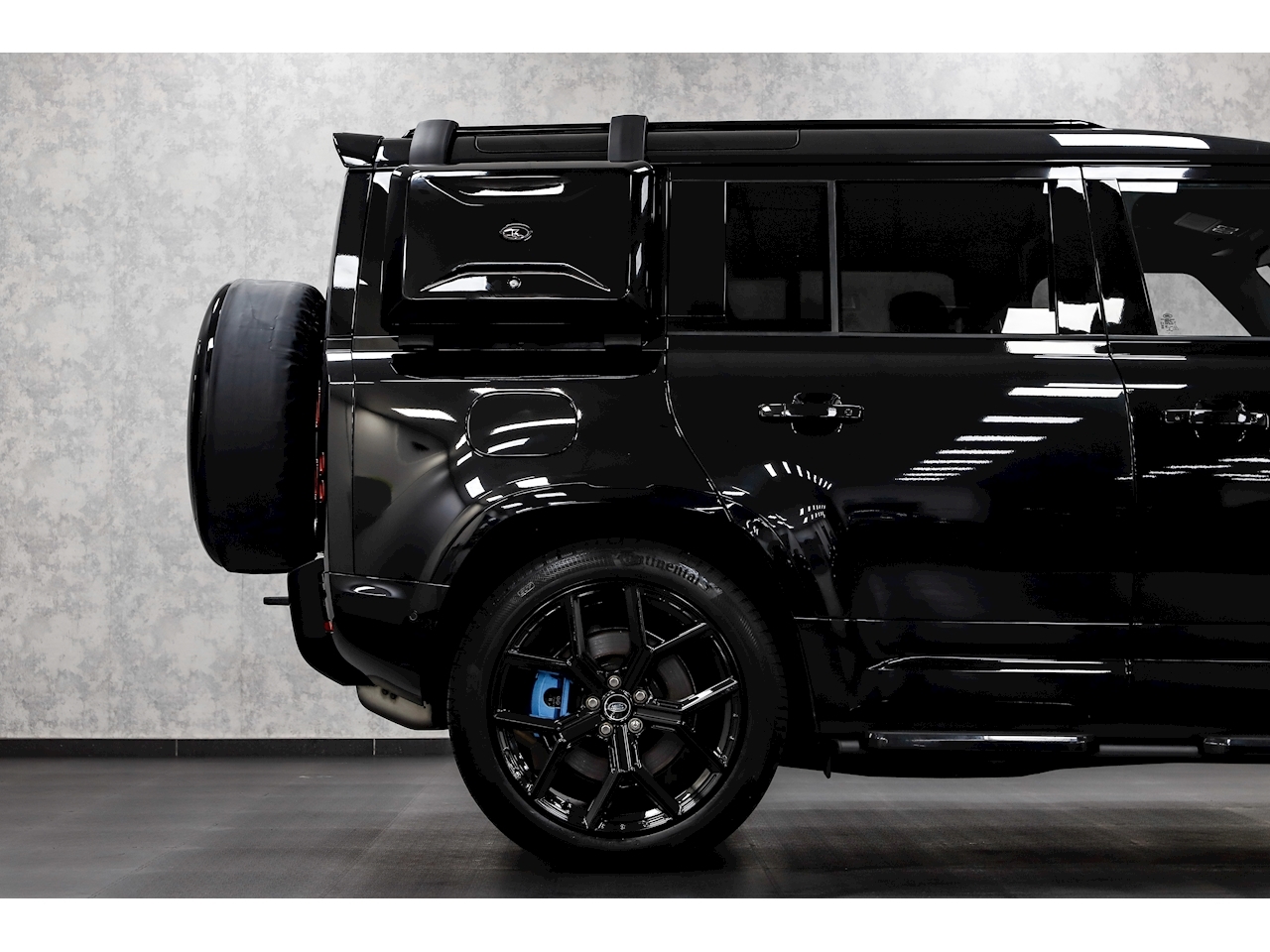 Used 2021 Land Rover Defender X-Dynamic Hse For Sale in West Yorkshire ...