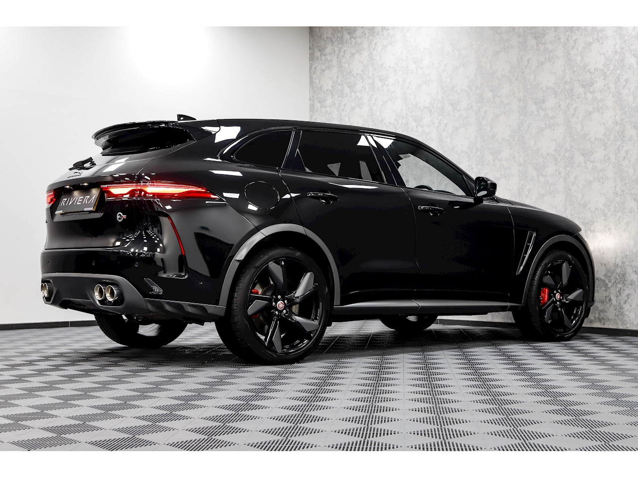 Used 2021 Jaguar F-PACE P550 V8 SVR For Sale in West Yorkshire (U405 ...