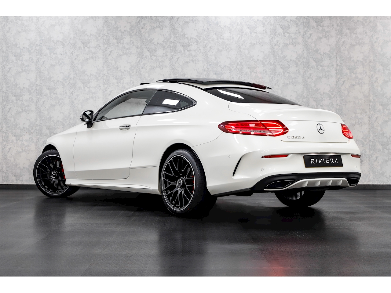 Used 2016 Mercedes-Benz C Class C250d AMG Line For Sale in West ...