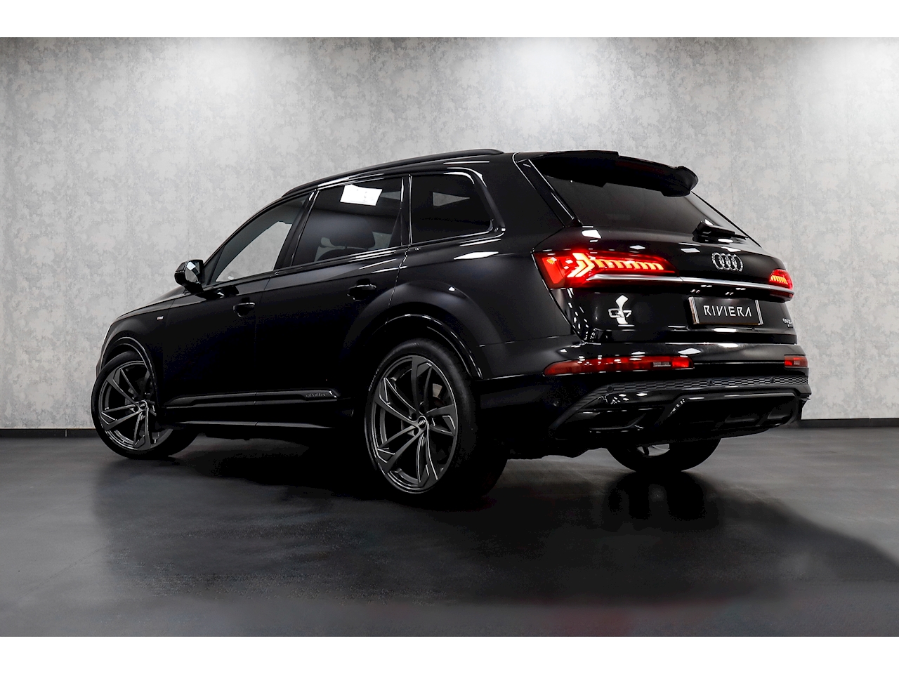 Used 2019 Audi Q7 TDI V6 Black Edition For Sale in West Yorkshire (U553 ...