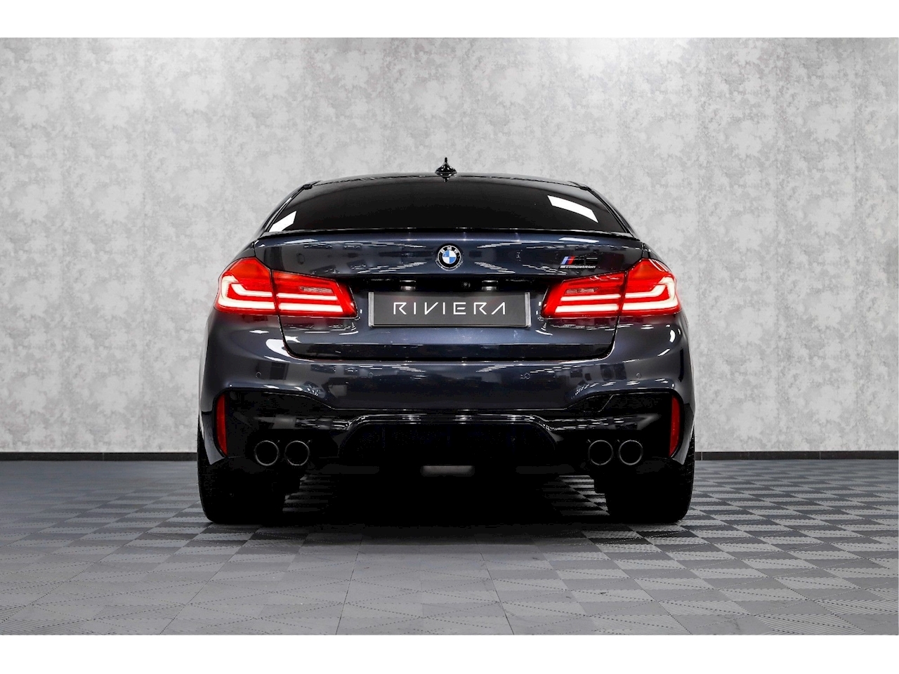 Used 2019 BMW M5 4.4 M5 COMPETITION 4d 617 BHP APPLE CAR PLAY/HEADS UP ...