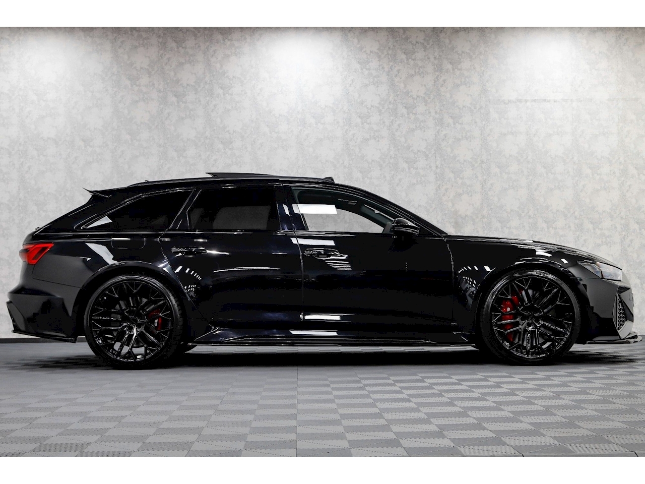Used 2020 Audi RS6 AVANT 4.0 RS 6 AVANT TFSI QUATTRO CARBON BLACK MHEV ...