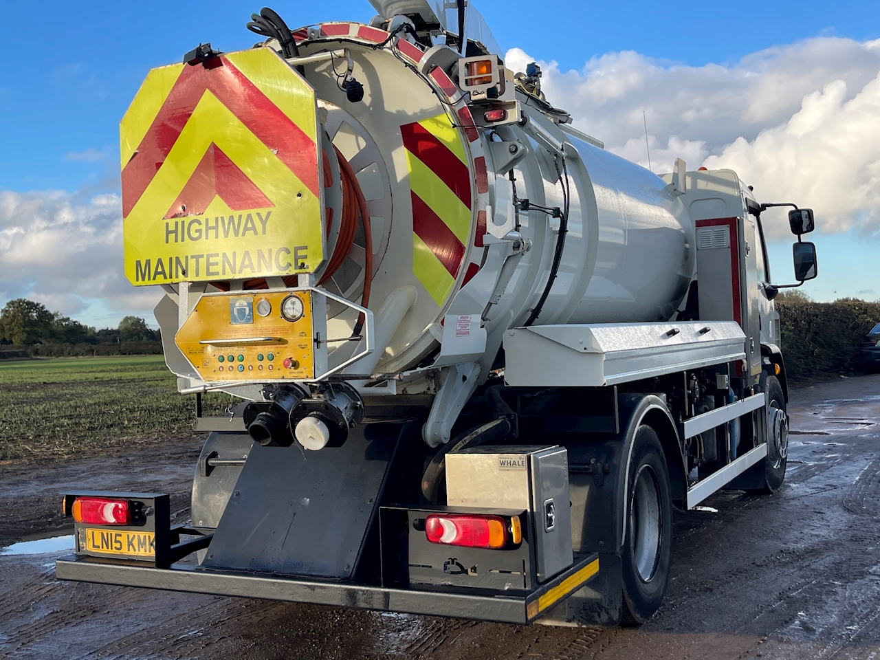 Used 2016 DAF LF 250 Whale Vac Tanker For Sale in Leicestershire (U701 ...