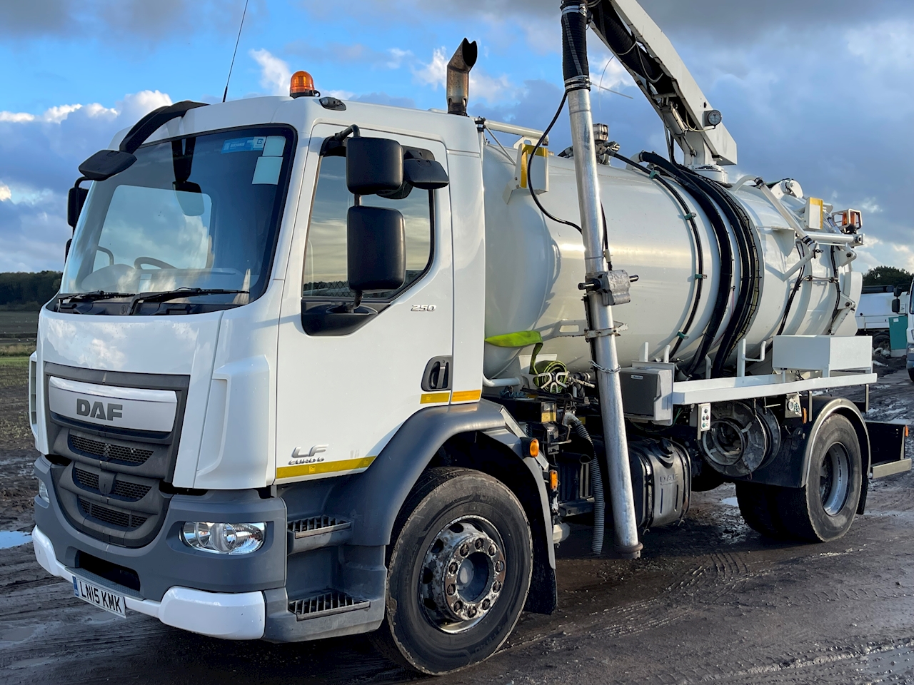 Used 2016 DAF LF 250 Whale Vac Tanker For Sale in Leicestershire (U701 ...