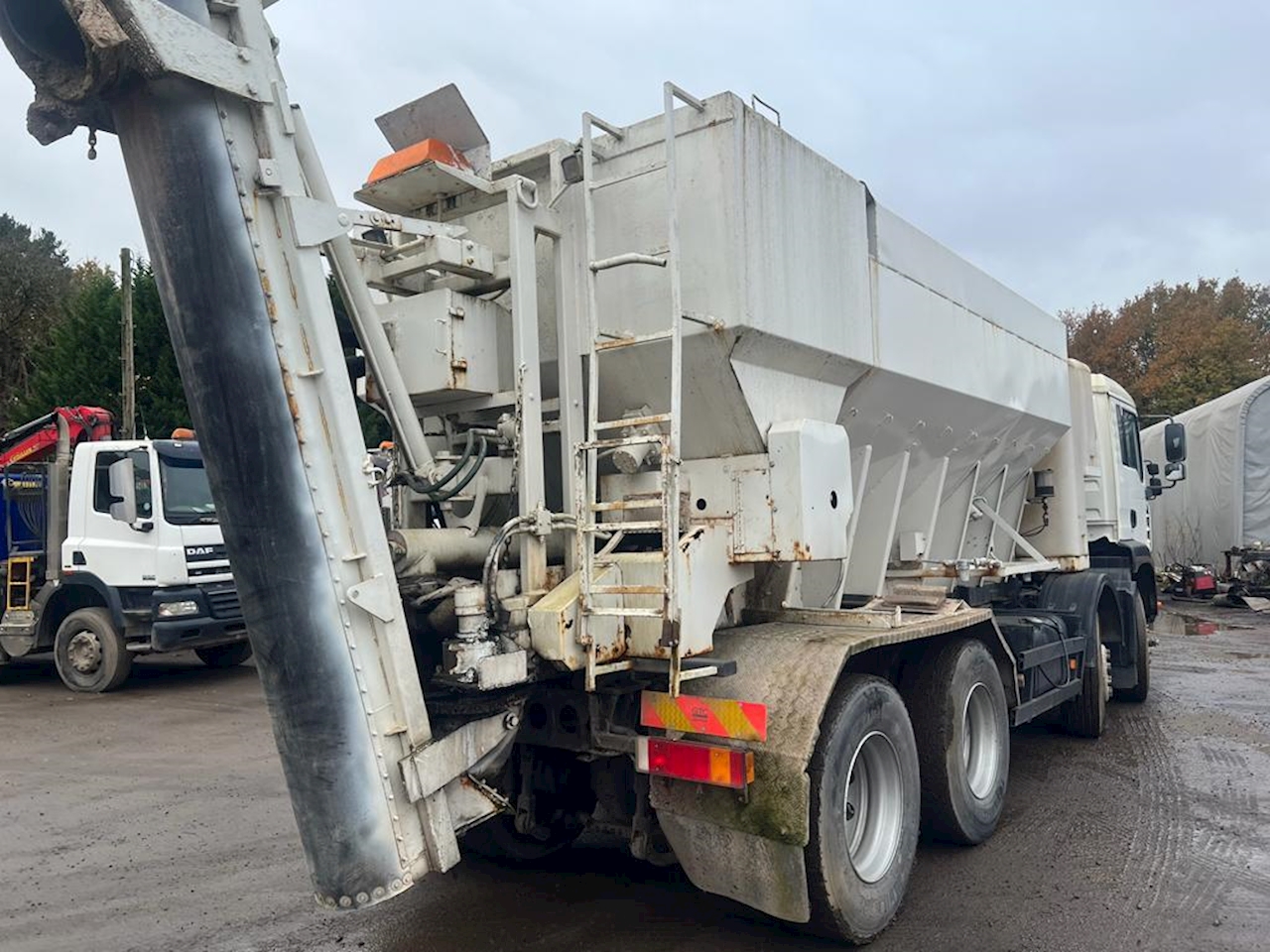 Used 2005 MAN D20 32393 8x4 Volumetric Mixer For Sale in Leicestershire ...