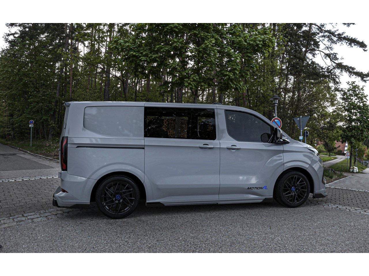 New 2024 Ford Transit Custom 320 Limited Dciv L2 H1 For Sale (N244 ...