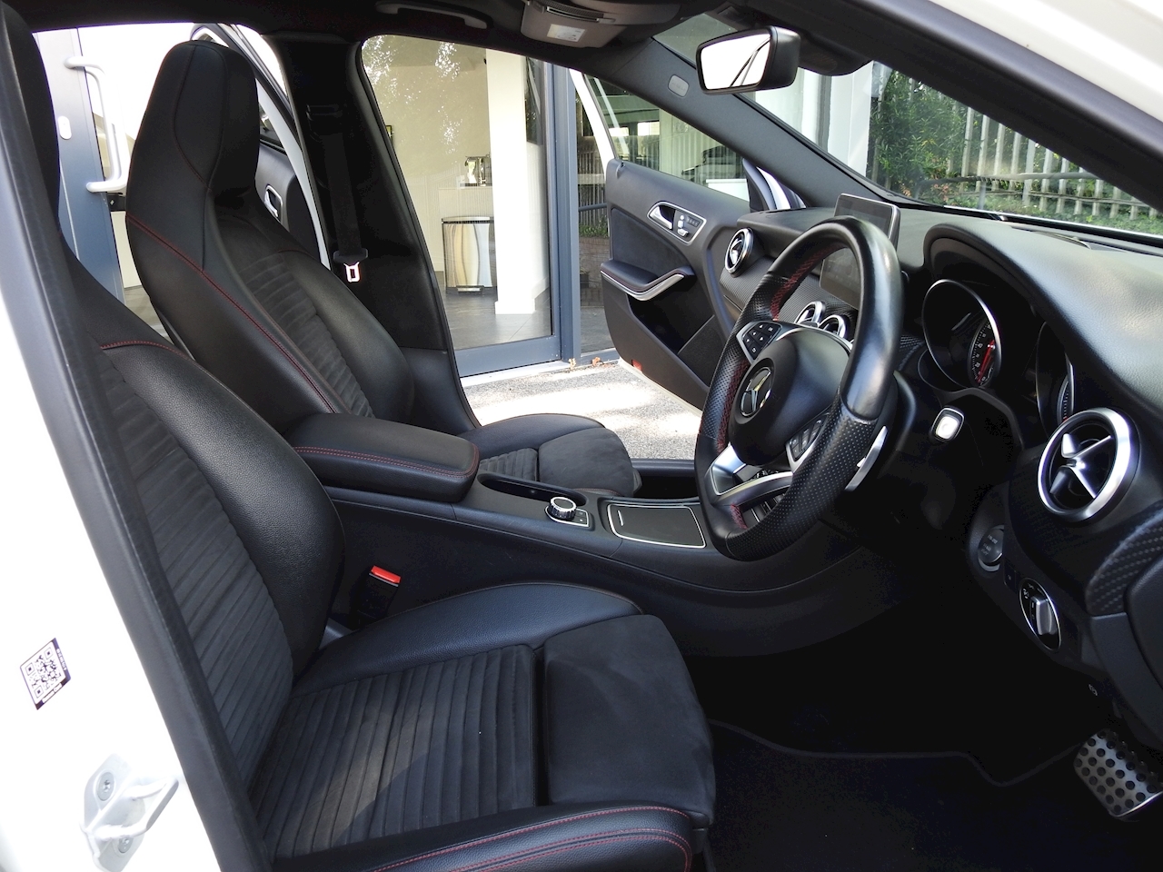 Used 2017 Mercedes-Benz A Class A200d AMG Line For Sale in Devon ...