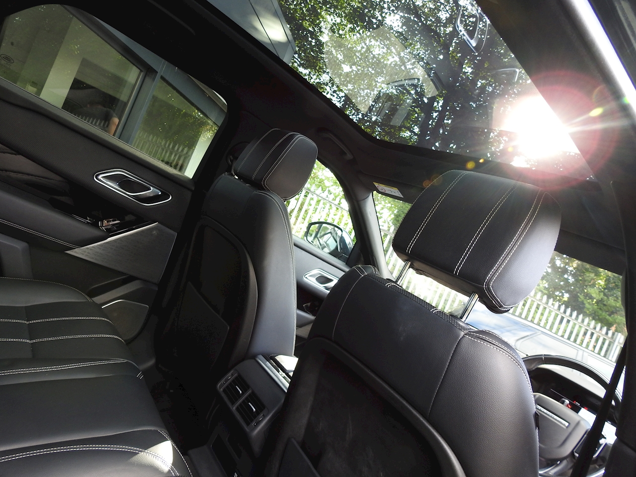 Used 2017 Land Rover Range Rover Velar SD6 V6 R-Dynamic SE For Sale in ...