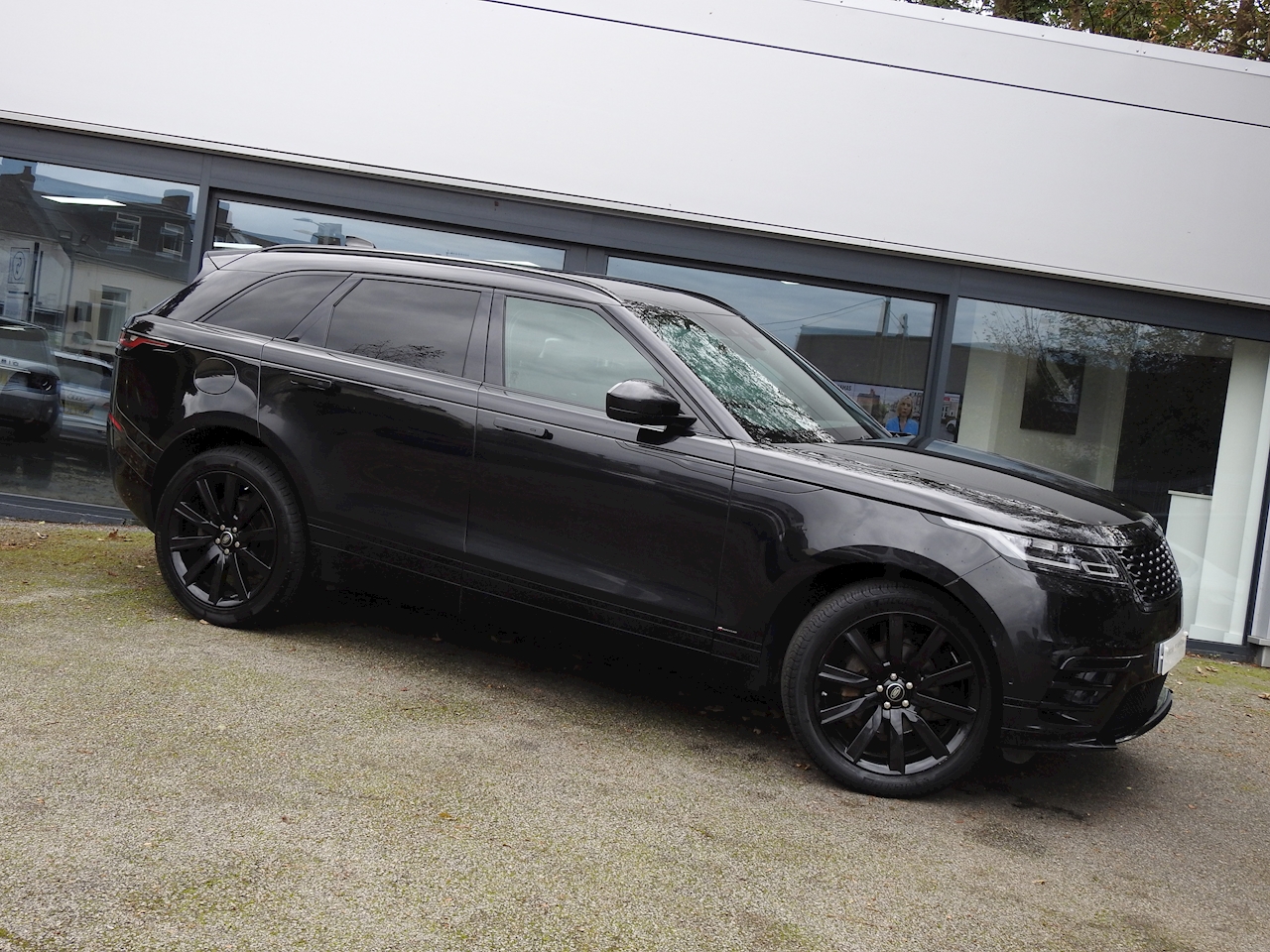 Used 2020 Land Rover Range Rover Velar D180 R-Dynamic SE For Sale in ...