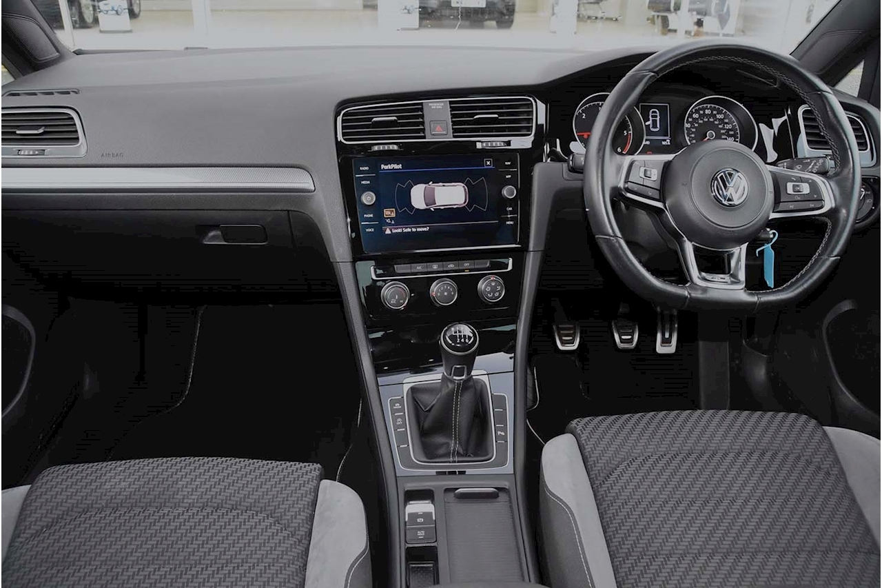 Used 2018 Volkswagen Golf R-Line For Sale in Ceredigion (U11252 ...