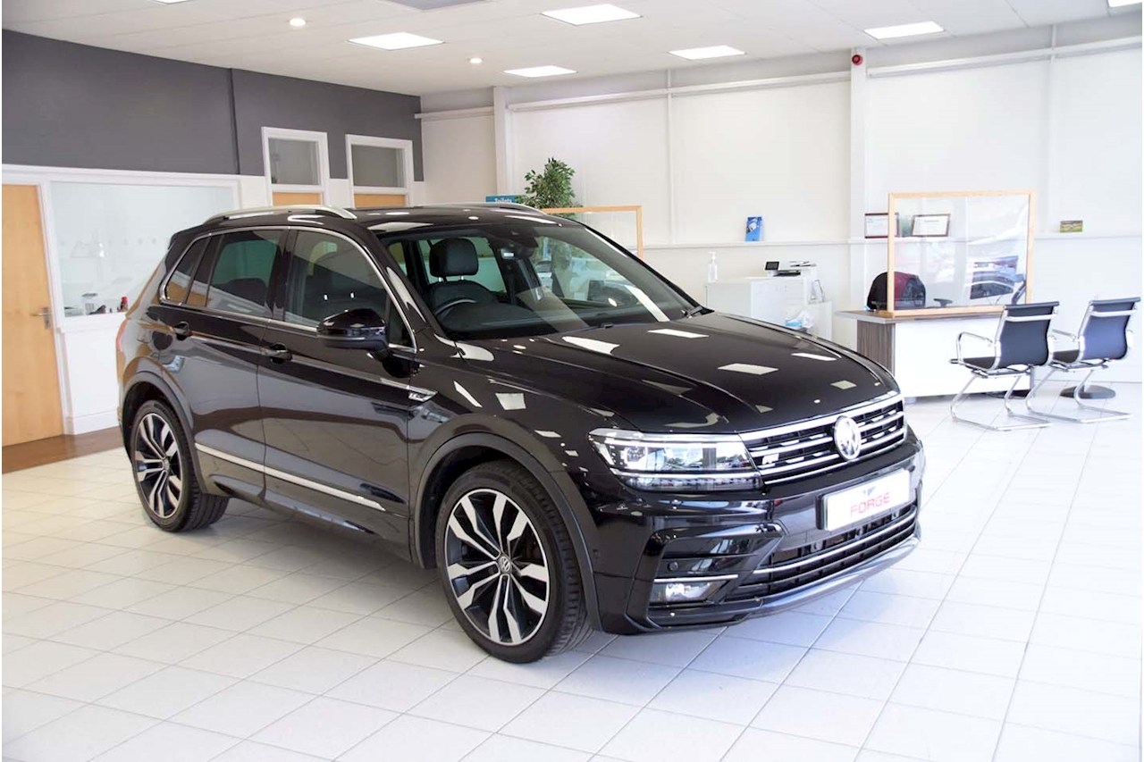 Used 2019 Volkswagen Tiguan TDI R-Line Tech For Sale in Ceredigion ...