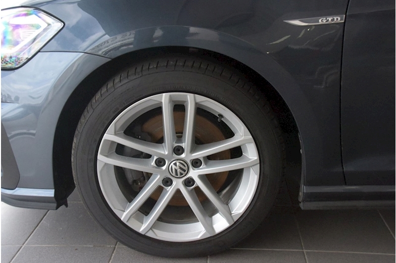 Used 2018 Volkswagen Golf TDI GTD BlueLine For Sale in Ceredigion ...