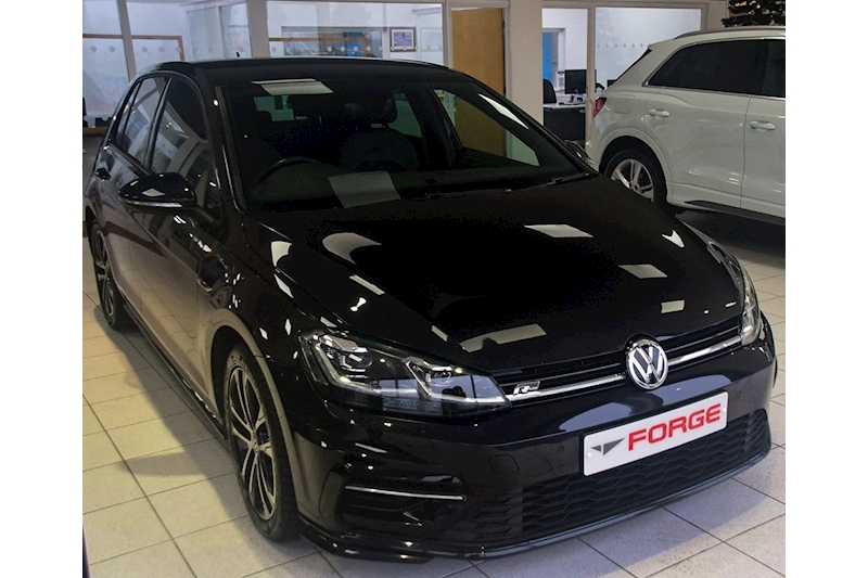 Used 2020 Volkswagen Golf TDI R-Line Edition For Sale in Ceredigion ...