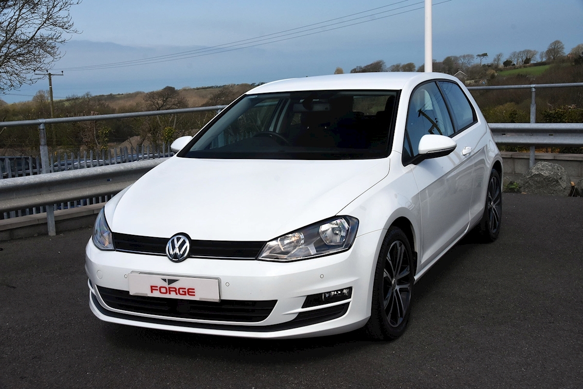 Used 2015 Volkswagen Golf Match Tdi Bluemotion Technology For Sale in ...