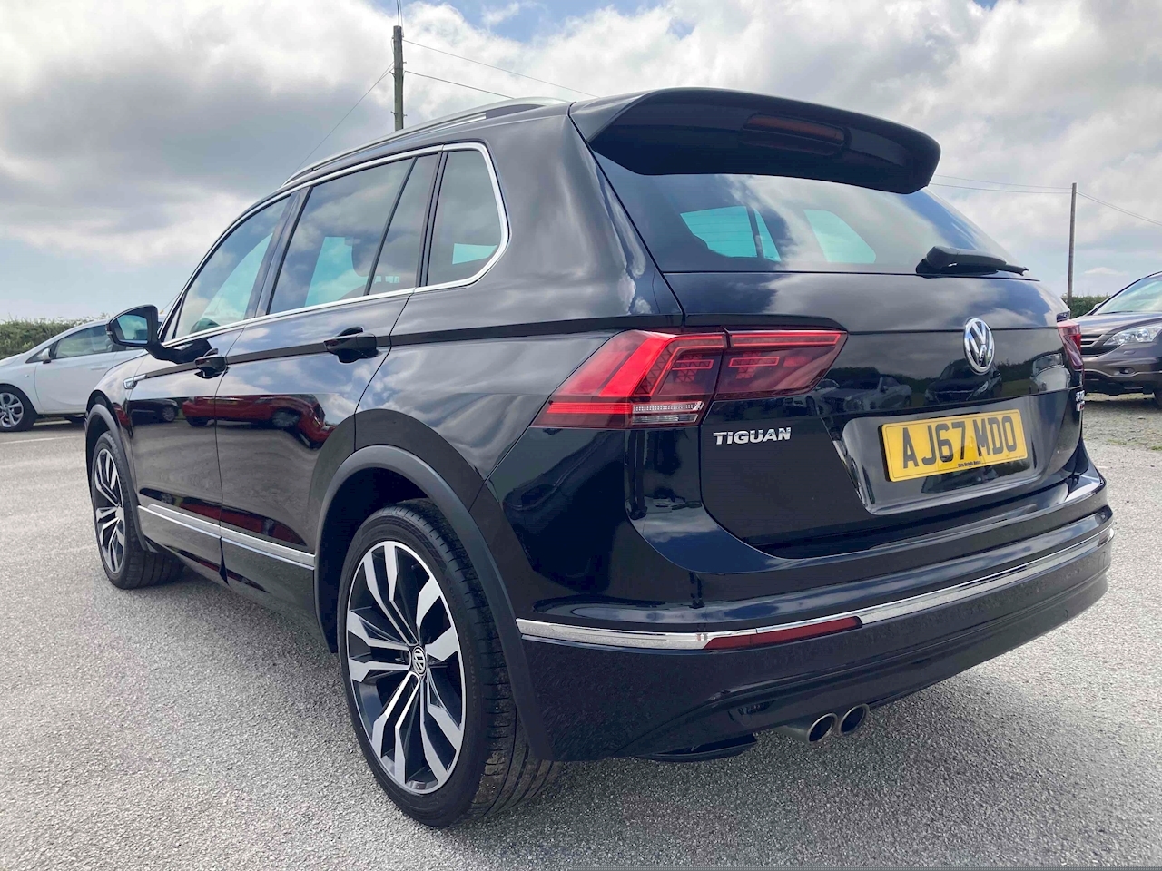 Used 2017 Volkswagen Tiguan R Line Tdi 4Motion Dsg For Sale in Cornwall ...