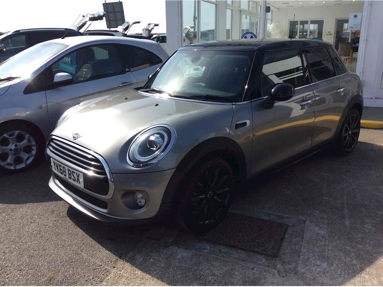 Used 2018 MINI Hatch Cooper D For Sale in Cornwall (U12954) | Chris ...
