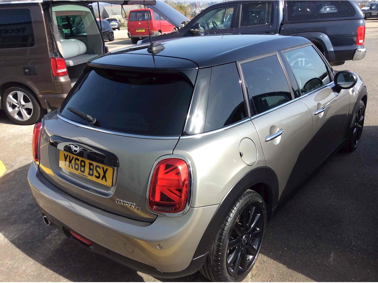 Used 2018 MINI Hatch Cooper D For Sale in Cornwall (U12954) | Chris ...