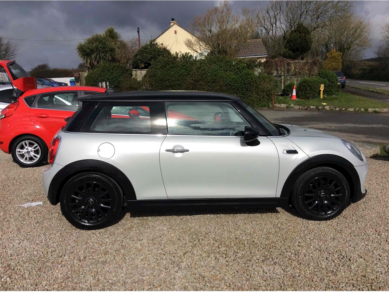 Used 2015 Mini Mini Cooper D For Sale in Cornwall (U13003) | Chris ...