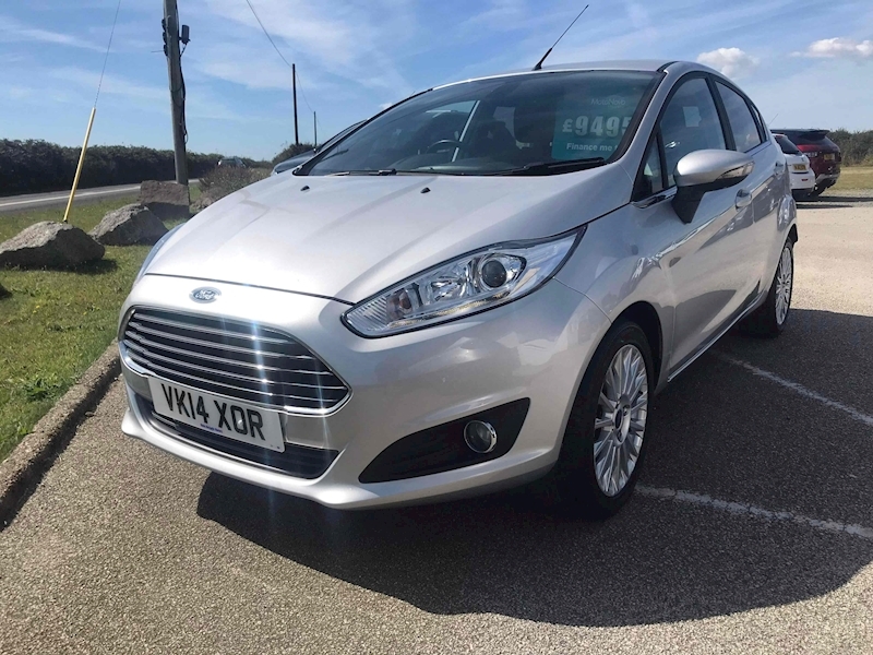 Used 2014 Ford Fiesta Titanium For Sale (U13325) | Chris Nicholls ...