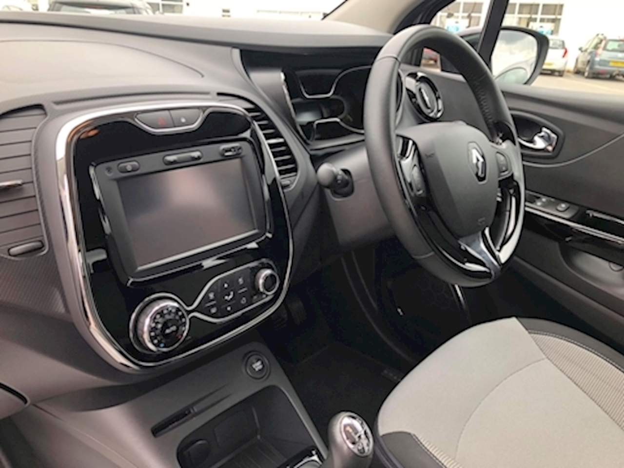 Used 2015 Renault Captur TCe ENERGY Dynamique MediaNav For Sale (U13408 ...