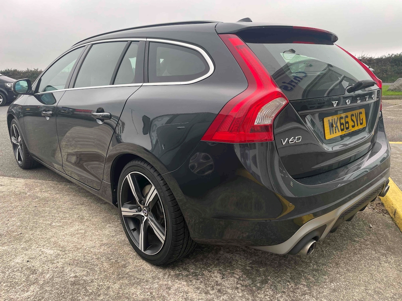 Used 2016 Volvo V60 D2 R-Design Nav For Sale in Cornwall (U13668 ...