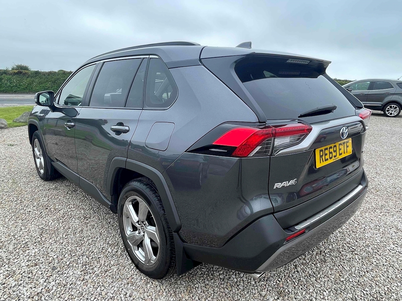 Used 2019 Toyota RAV4 VVT-h Design For Sale in Cornwall (U14289 ...