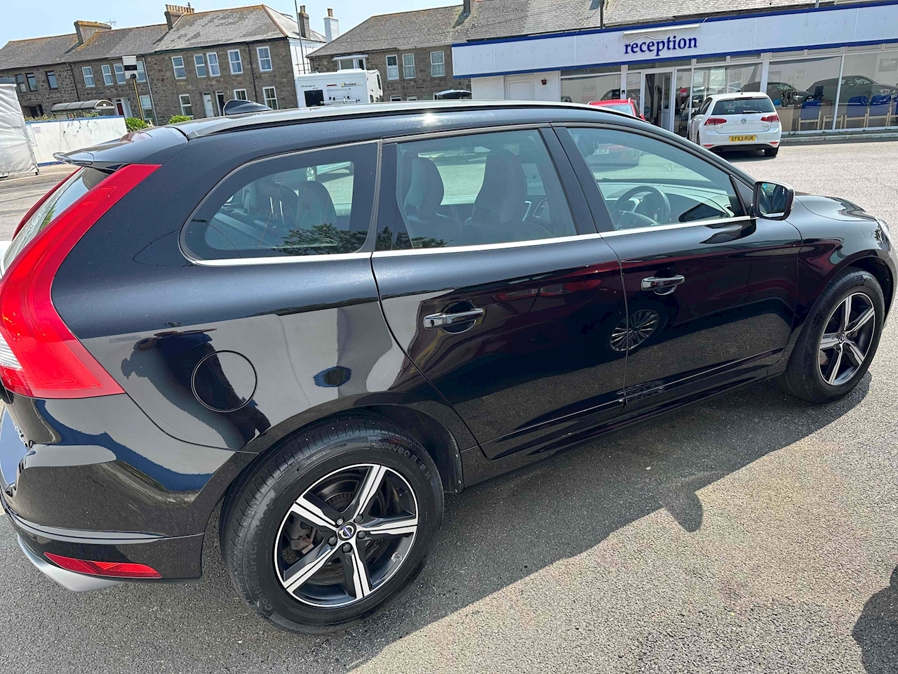 Used 2016 Volvo XC60 D5 R-Design Nav For Sale in Cornwall (U14294 ...