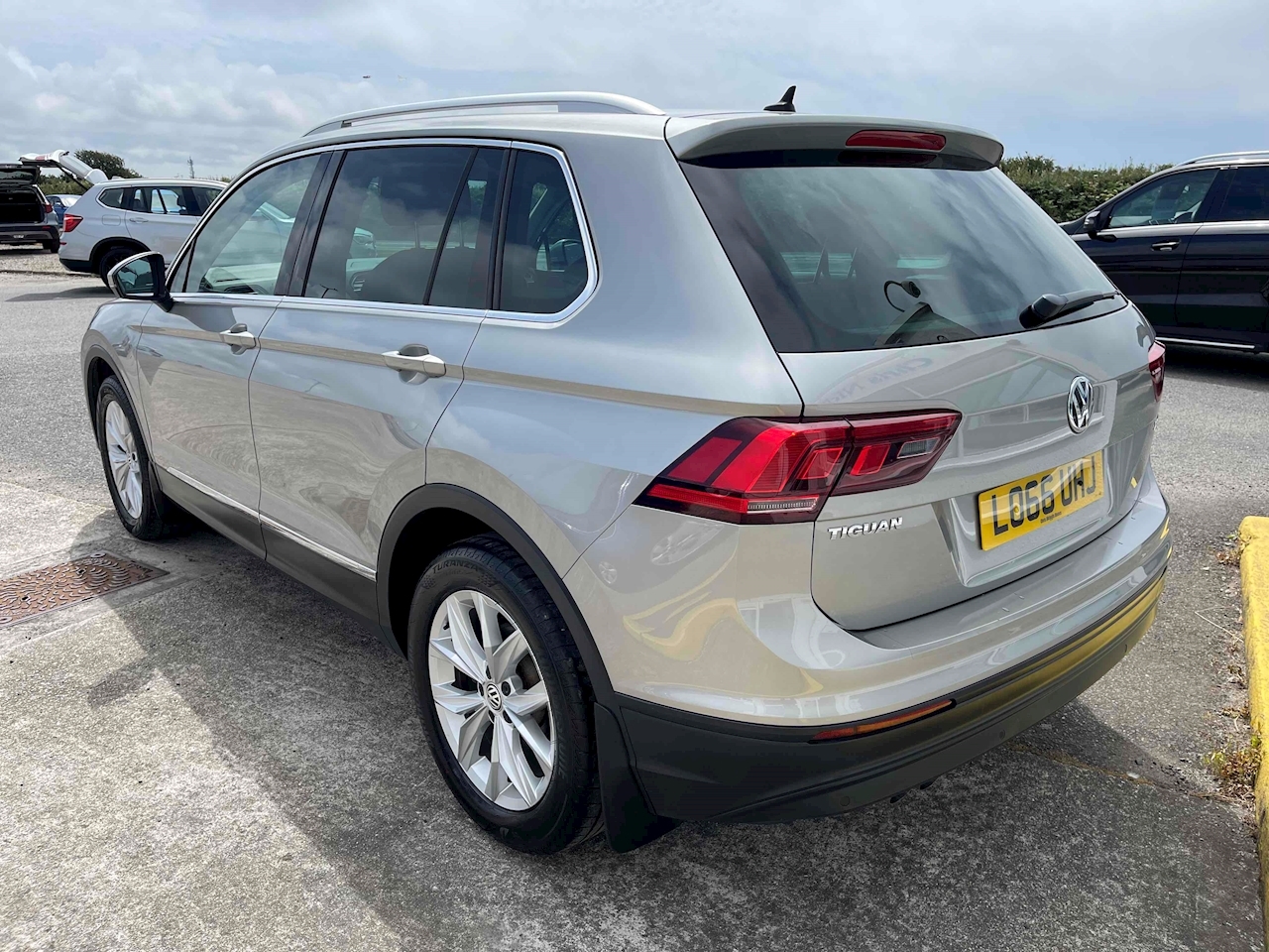 Used 2016 Volkswagen Tiguan TDI BlueMotion Tech SE Navigation For Sale ...