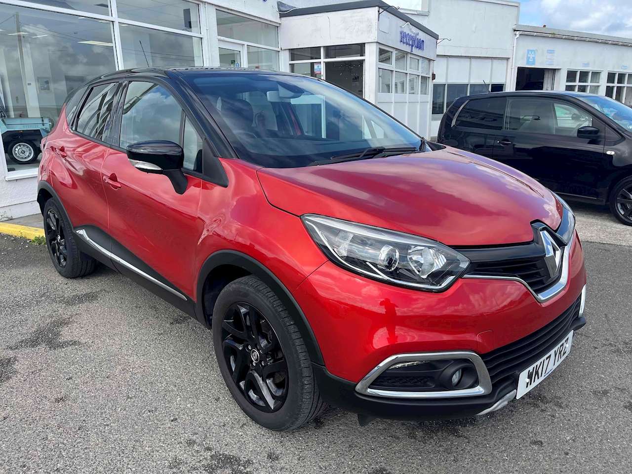Used 2017 Renault Captur TCe ENERGY Dynamique S Nav For Sale in ...