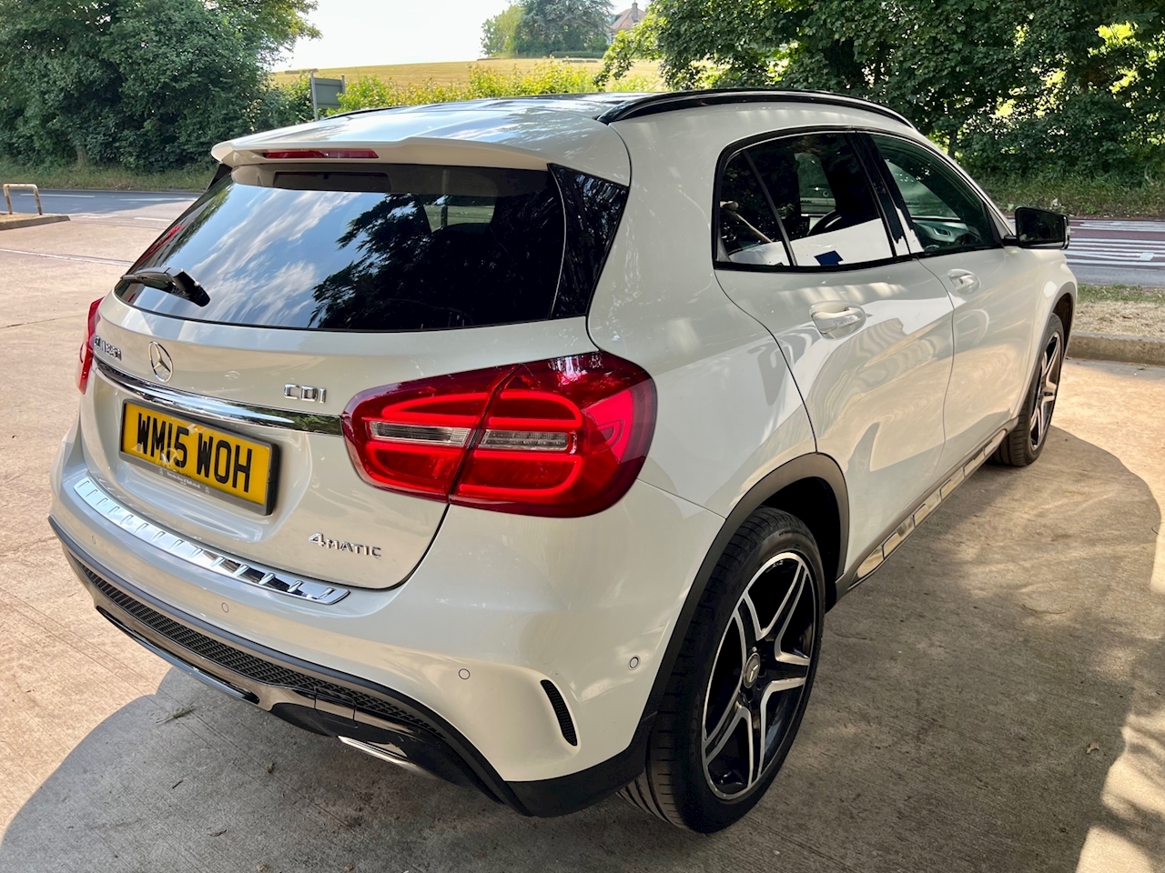 Used 2015 Mercedes Gla-Class Gla220 Cdi 4Matic Amg Line Premium Plus ...