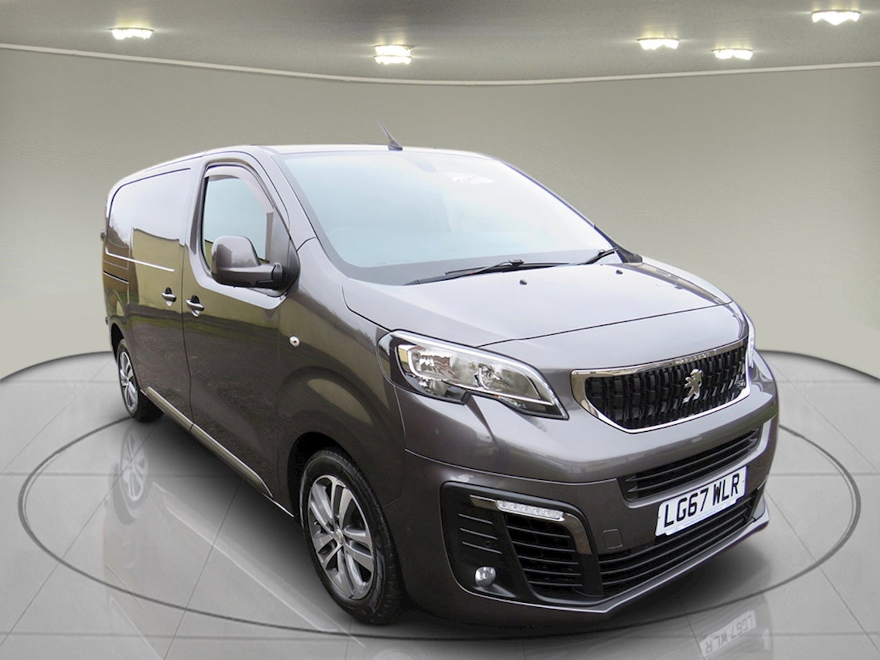 Used 2017 Peugeot Expert Professional +Standard Blue For Sale in Avon ...