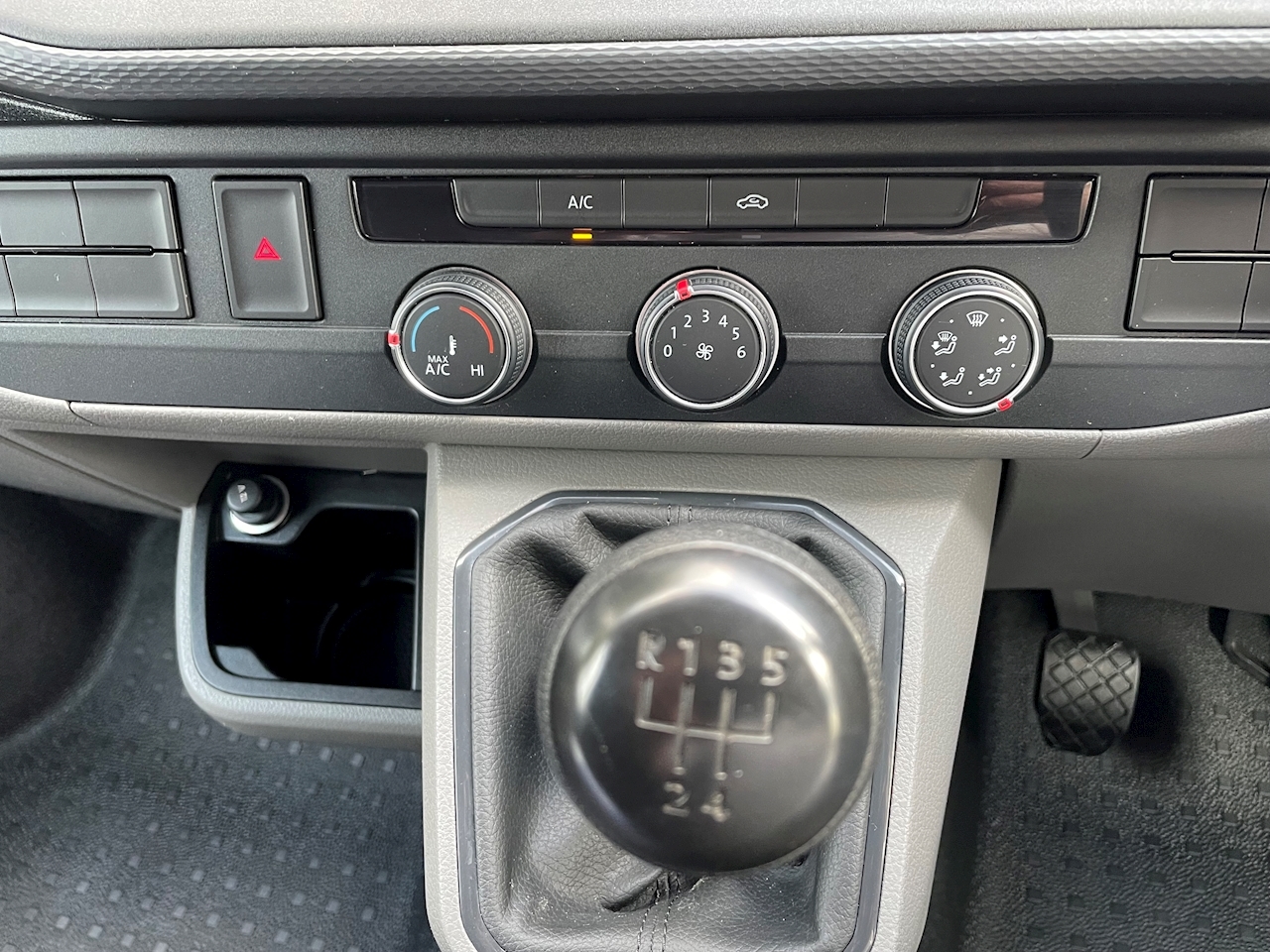 Used 2021 Volkswagen Transporter TDI T30 Startline For Sale (U5133 ...