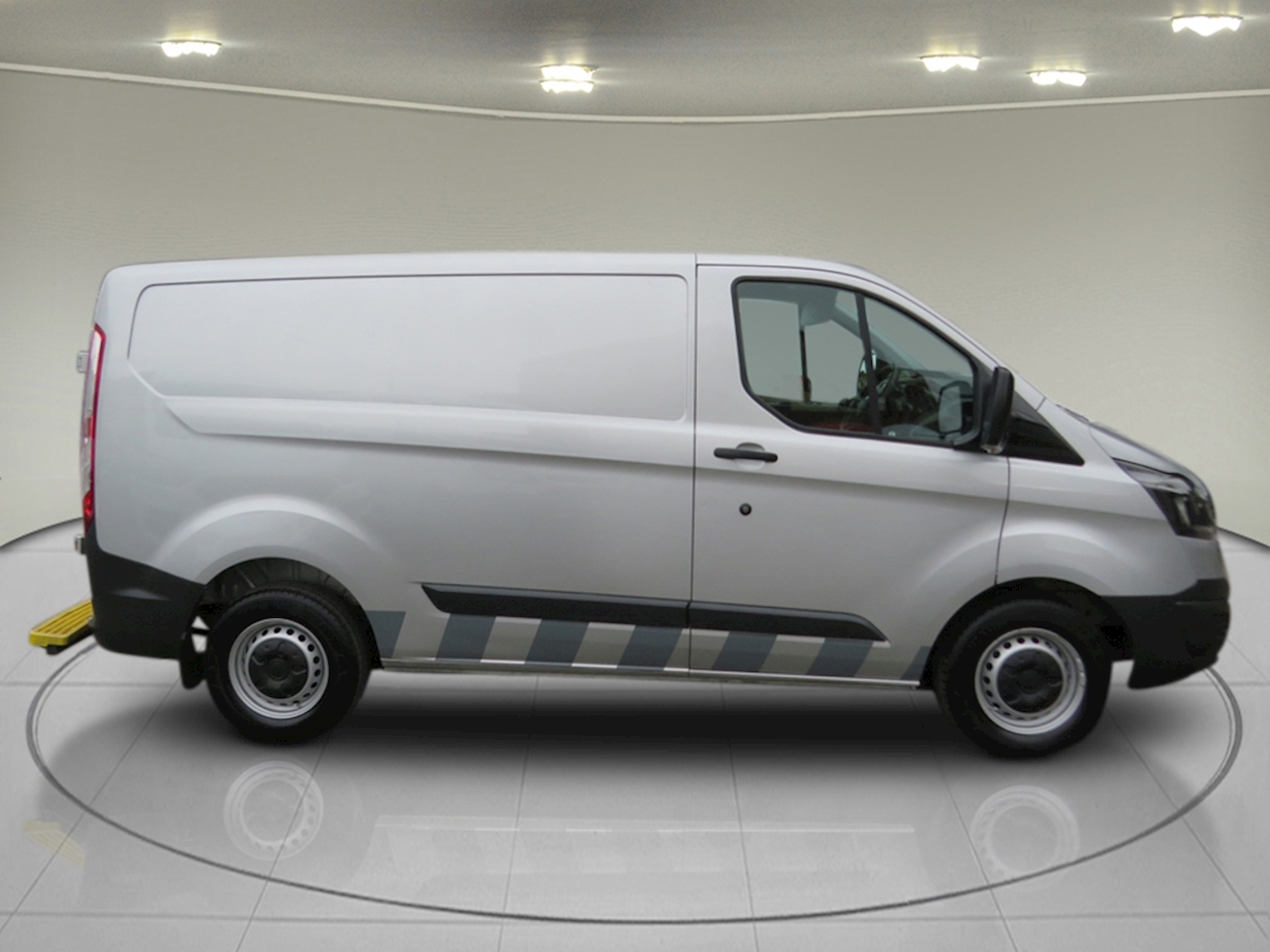 Used 2017 Ford Transit Custom TDCi 310 For Sale (U5150) | Bristol Trade ...
